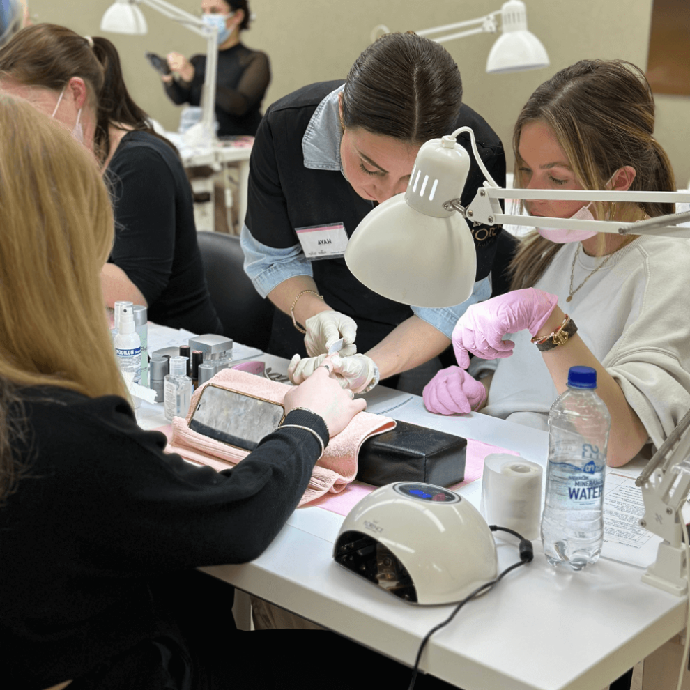 Salon Opleiding BIAB - Florence Academy